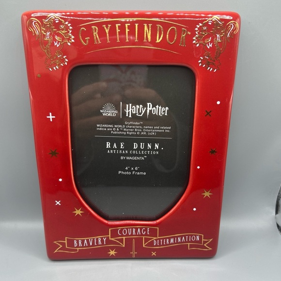 Rae Dunn | Accents | Rae Dunn Harry Potter Gryffindor Picture Frame ...